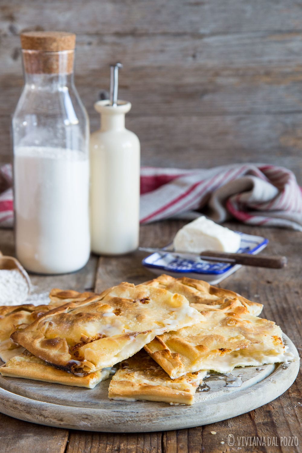 Focaccia col formaggio di Recco, o meglio Tipo Recco. - Cosa ti preparo ...
